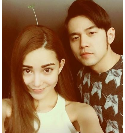 There is a kind of "face-lift" called Jay Chou's wife. With her ...