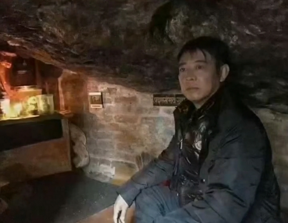 Jet Li with "mixed reputations": 2 billion fortunes were given to Lizhi ...