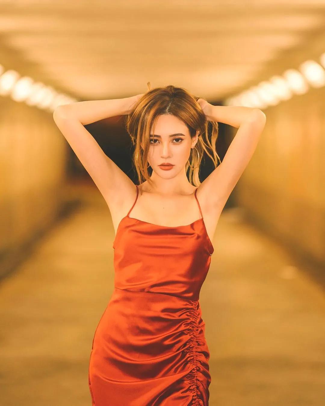Shortlisted in "The World's 100 Most Beautiful Women" for 4 consecutive ...