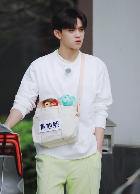 After returning home for more than a month, I finally fit together ...