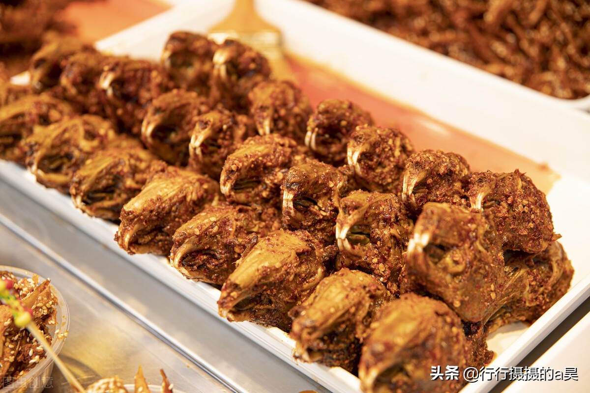 Why is the rabbit head that the outsider can't put down his mouth, why ...