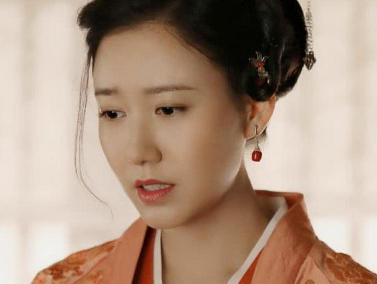 From gentle daughter to senior public relations, why can soy sauce "Lin ...