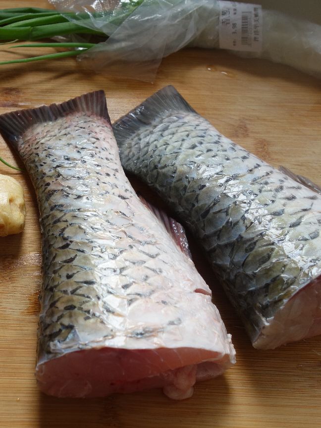 Steamed Grass Carp in Black Bean Sauce - iNEWS