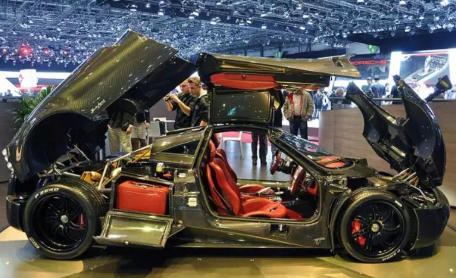 Jay Chou's luxurious garages are all limited edition models. How many ...