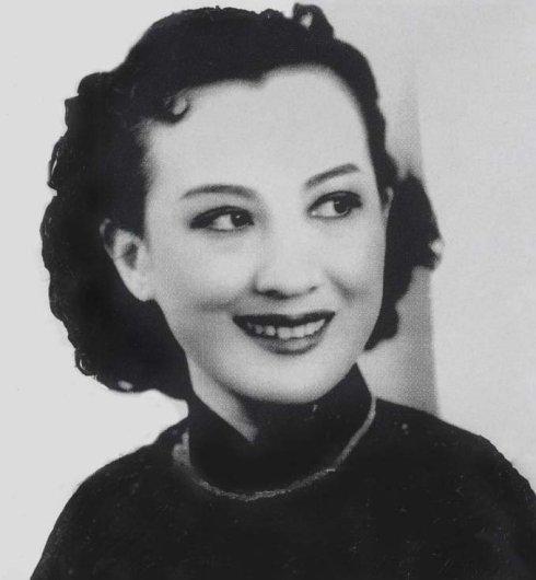 Zhou Xuan, a beautiful girl from the Republic of China, has never met ...