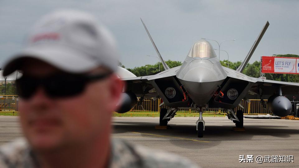 The US military sends a large number of F-22s to China's surrounding ...