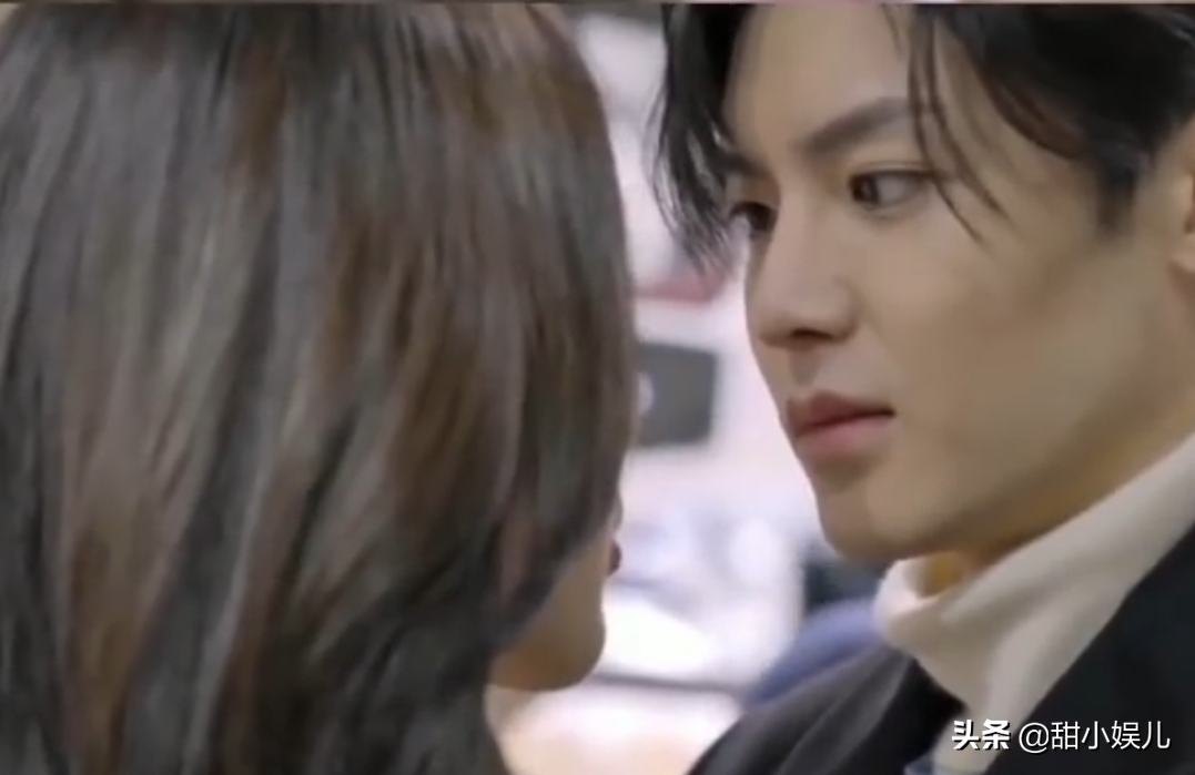 Falling in love at public expense? Yang Chaoyue and Hou Minghao are too ...