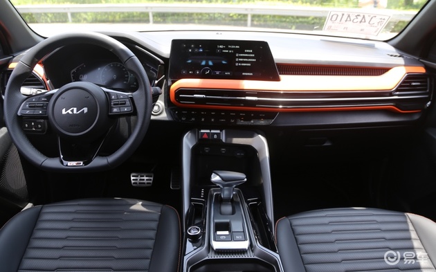 Test drive the Kia Smart Run Ace, the driving force is like a ...