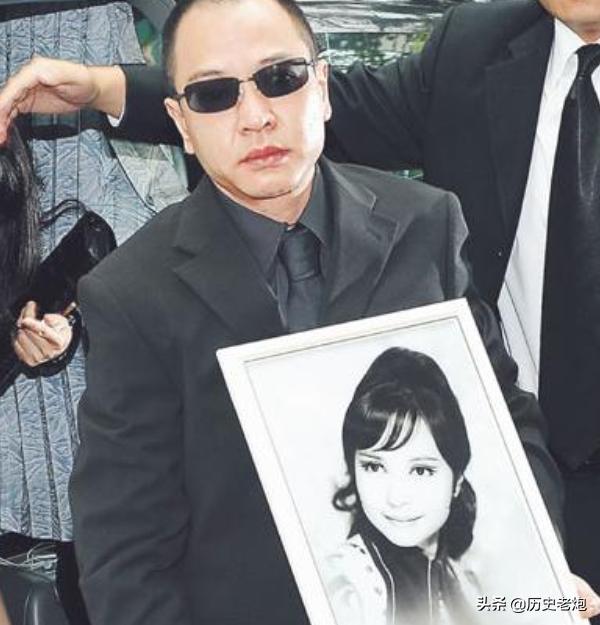 Dina: Hong Kong porn star, live-action version of 007 female spy ...