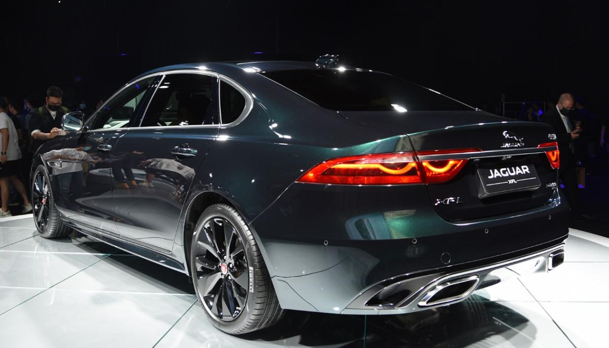 Andy Lau's exclusive four-wheeled car!The new Jaguar XFL is on the market, can it compete with ...