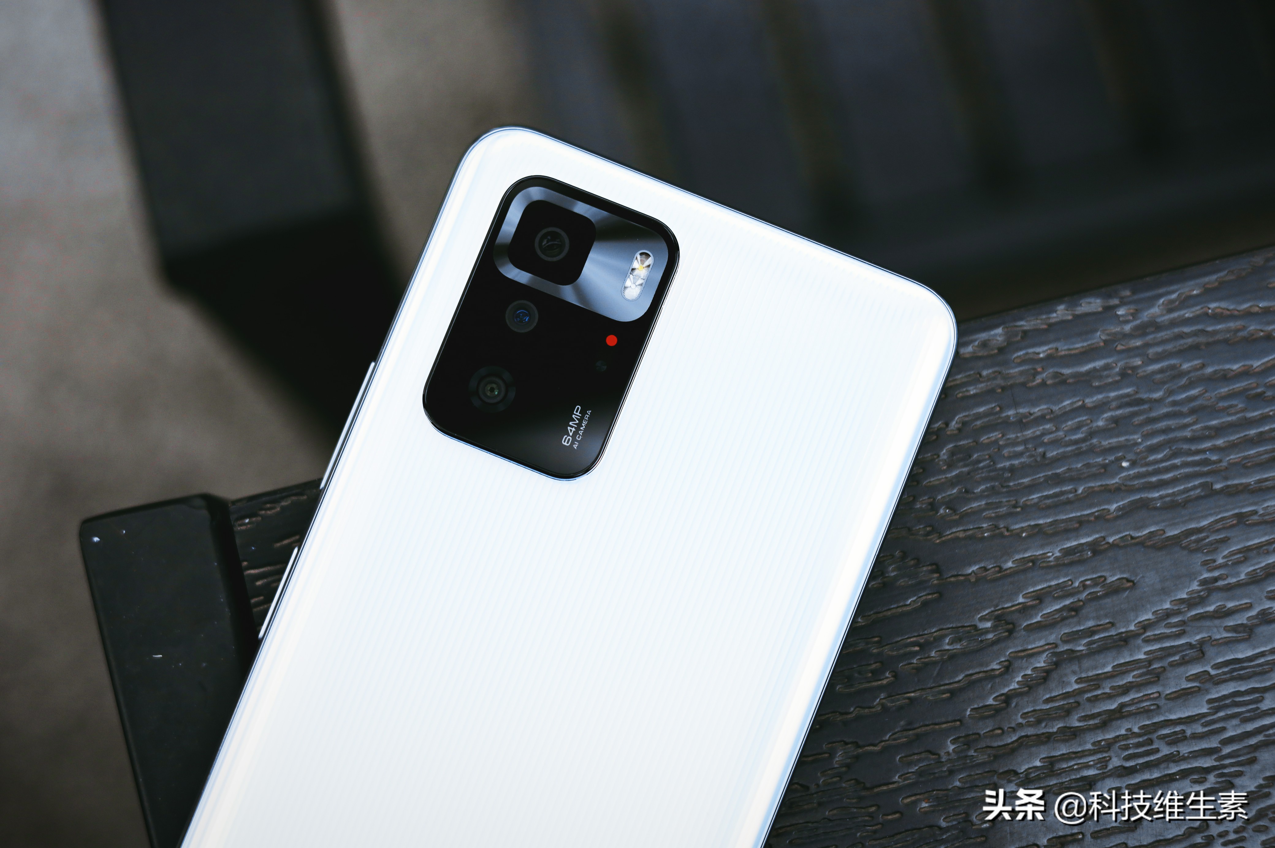 Even Mi Hei's mobile phone is full of praise: Redmi Note10 Pro ...