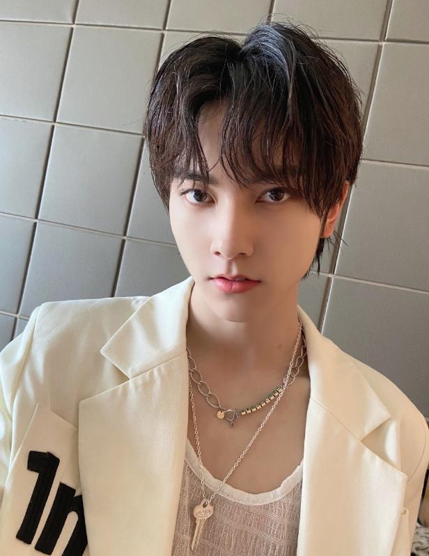 Su Xiaotong Aite Zuo Linjie: From heartbeat to liking, only you - iNEWS