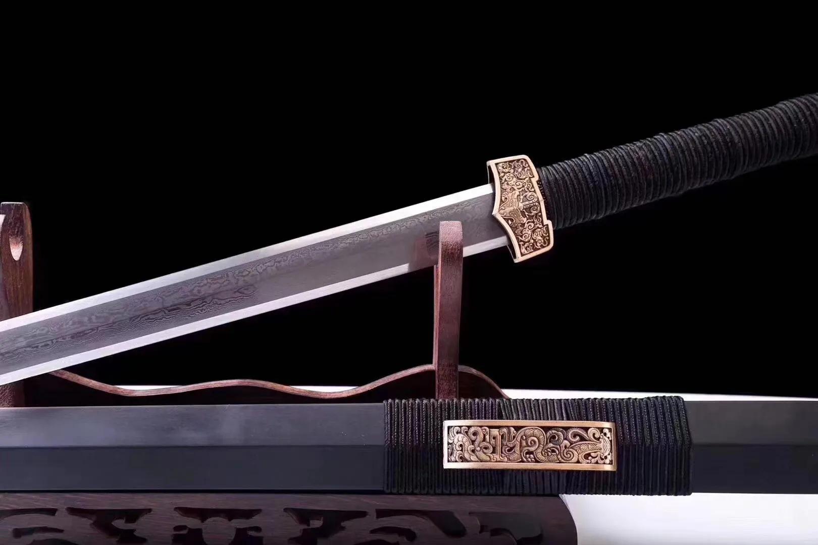 Town House Evil-Crimson Dragon Sword - iNEWS