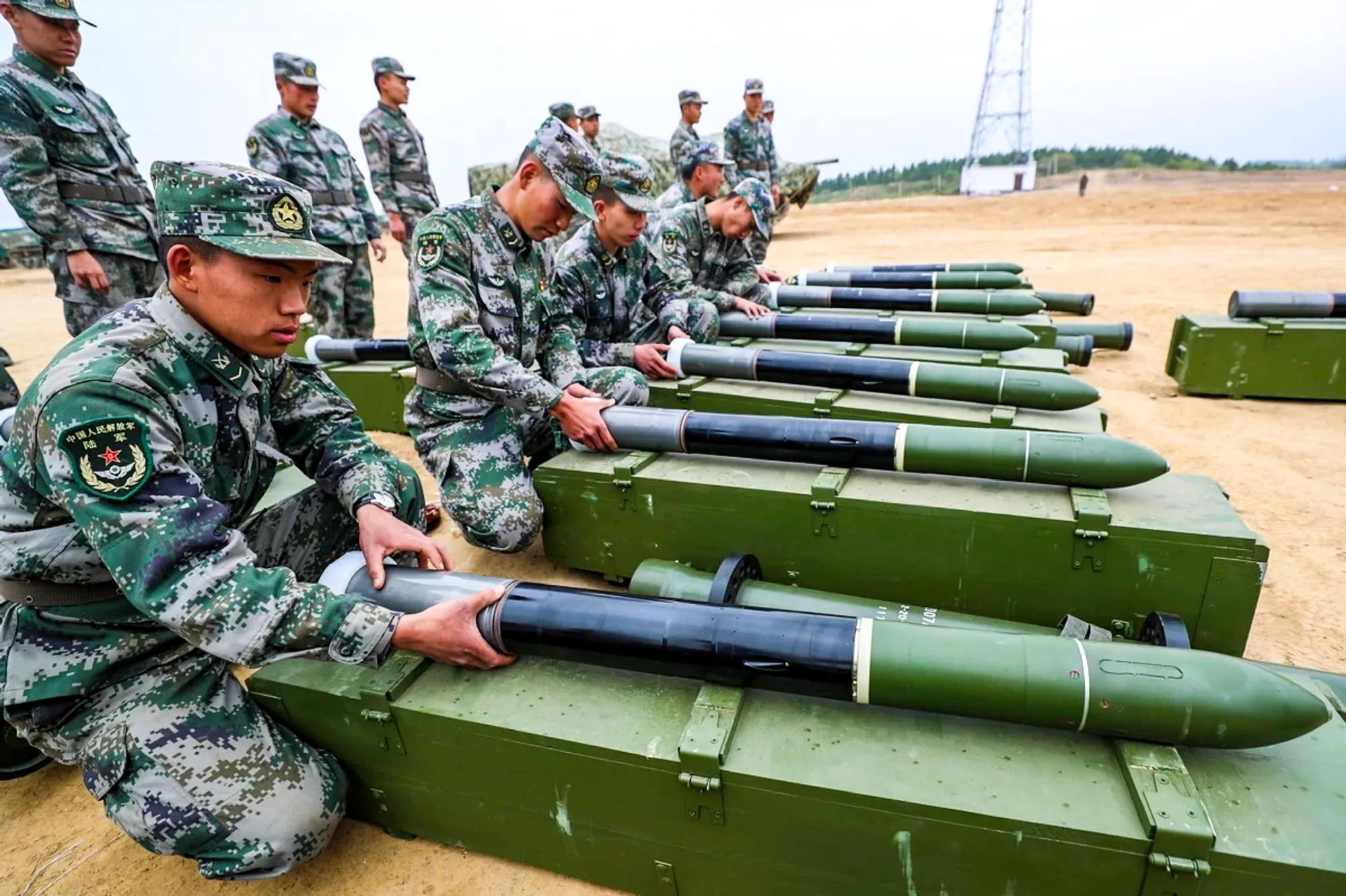 04A infantry fighting vehicle PK light tank, full system support, an ...