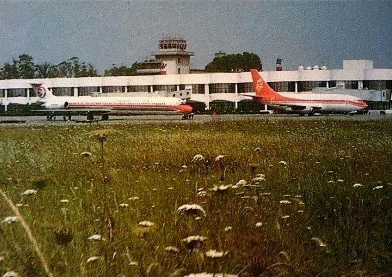 Old photos of Chengdu in the 90s, look at the "old face" of the land of ...