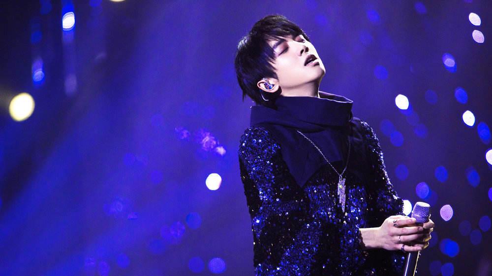 The top singer Hua Chenyu, with a strong sense of personal label ...