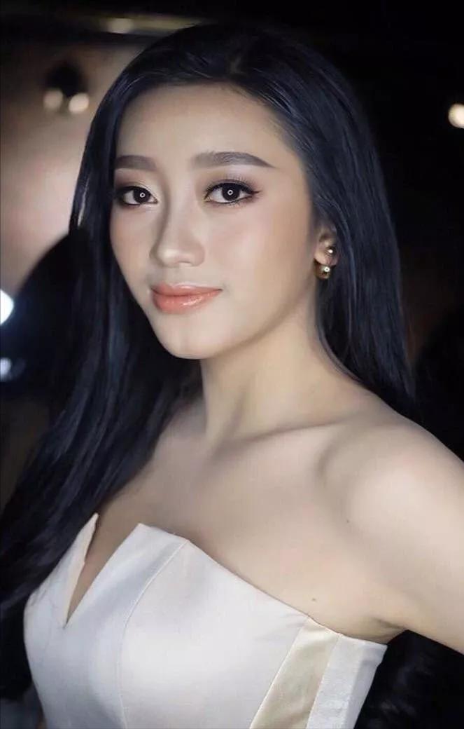 2021 Laos Beauty Pageant, Lao Version: Fan Bingbing - iNEWS