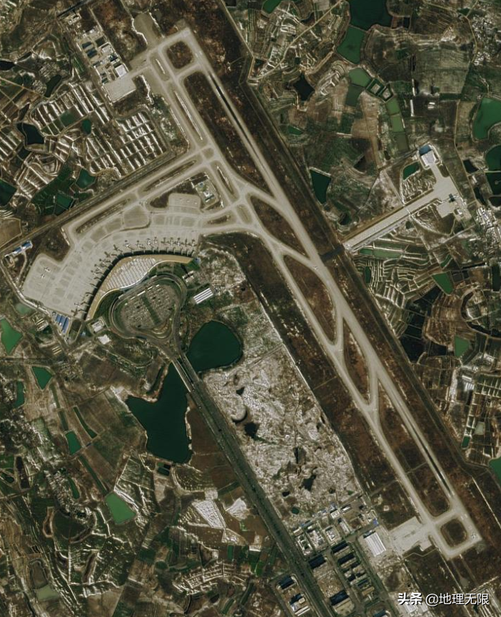 Distribution map of civil transportation airports and general airports ...