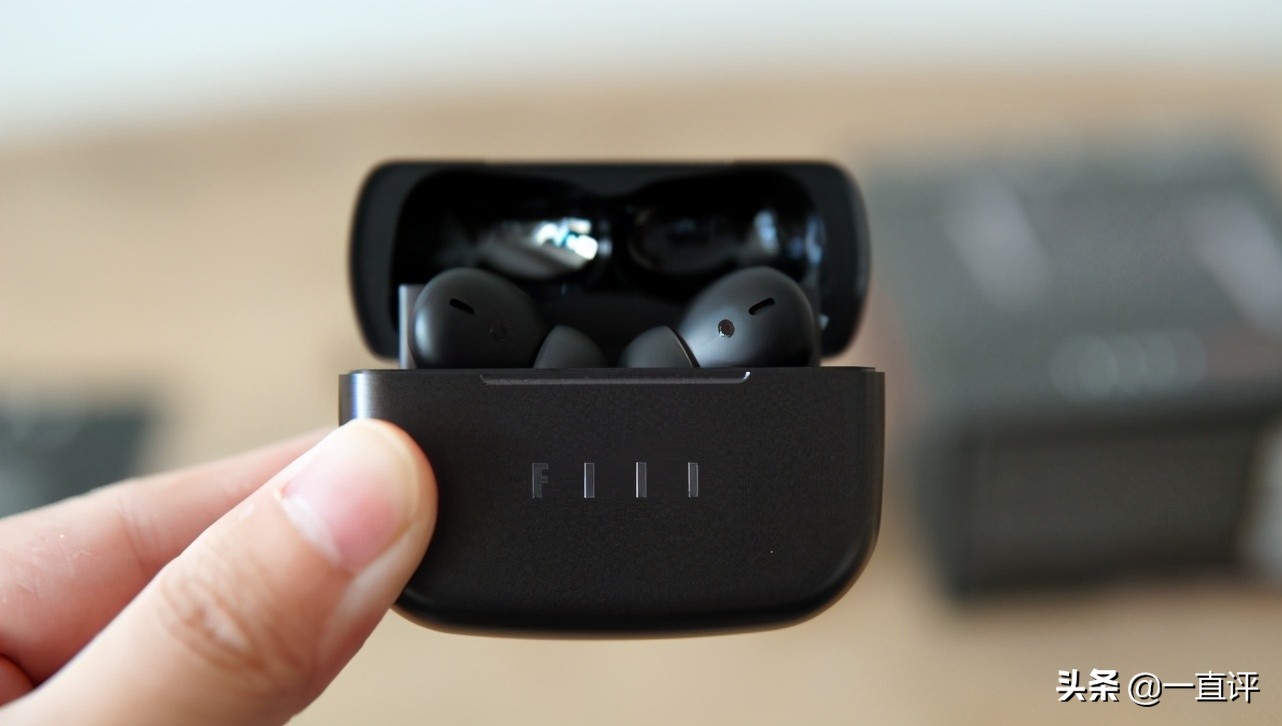 FIIL CC Pro hands-on experience: active noise reduction TWS headset ...