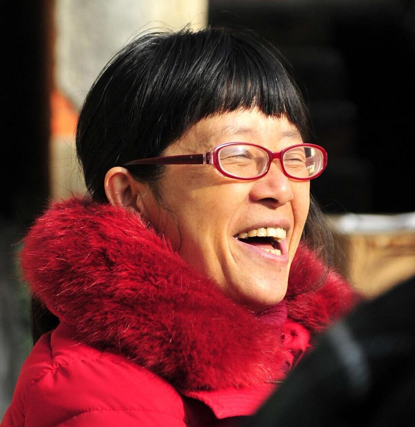 "Flying": Yu Xiuhua, in the world of poetry, if I don't speak, who ...