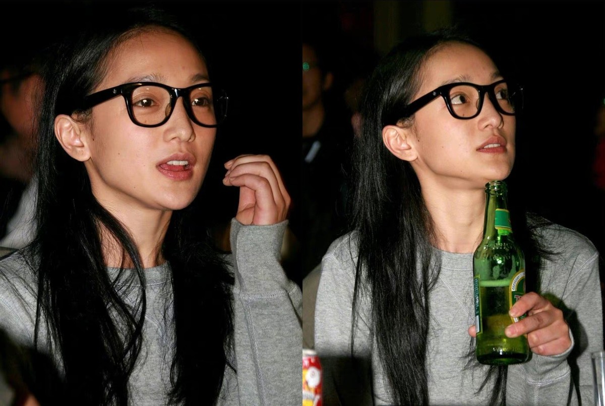 Zhou Xun's makeup photos were exposed 13 years ago. The black-framed glasses were full of ...