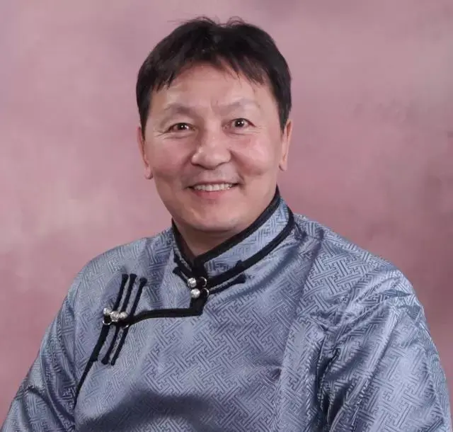 Mongolian medicine bone orthopedic master Urigen Sanger will go to the ...