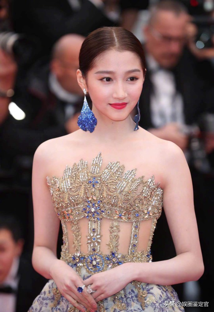 Jingquan Guan Xiaotong: The family squeezed 70 bungalows, the cause of her sister's death is a ...