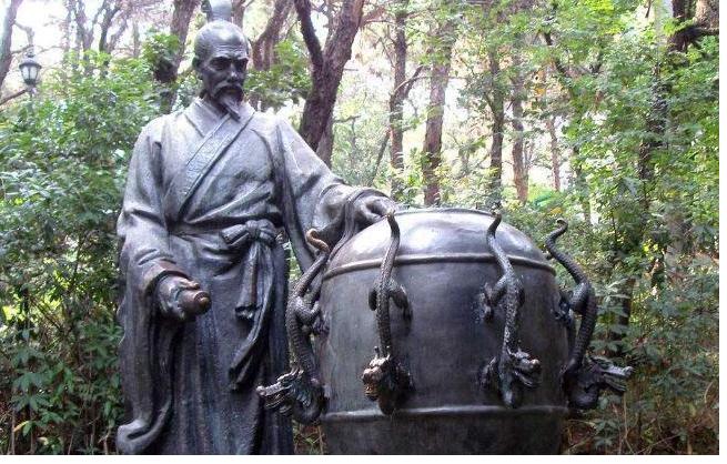 Explore the Five Thousand Years of China-Zhang Heng Seismograph - iNEWS