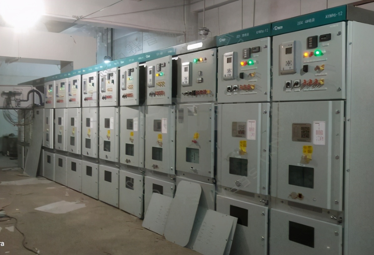 How to prevent condensation of switch cabinets in substations? - iNEWS