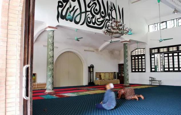 The oldest mosque in China-Huaisheng Mosque - iNEWS