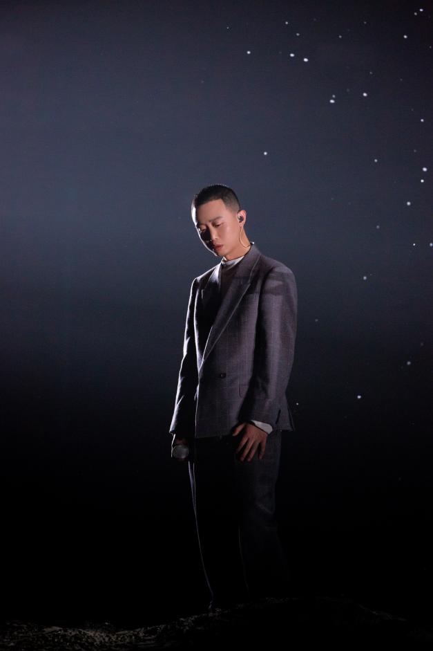 "Big Brother Overcoming Thorns" ending GAI Zhou Yan's strength into a ...