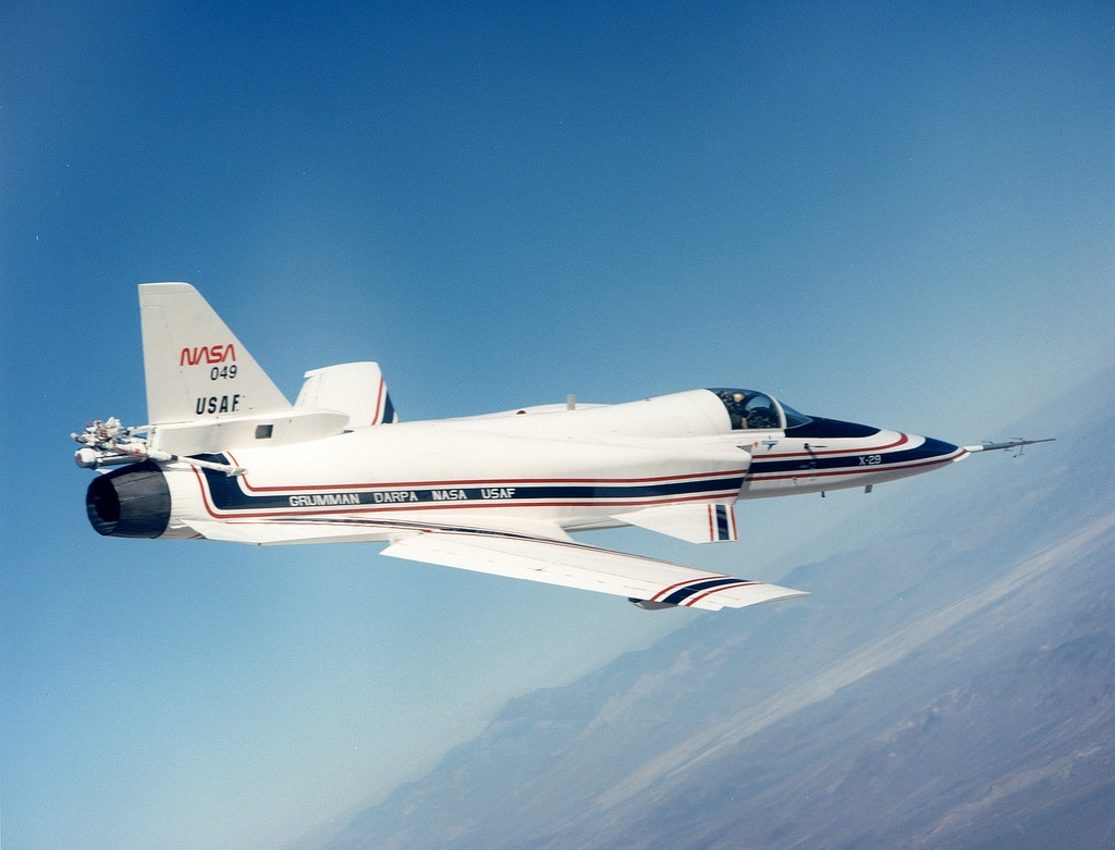 Advanced technology demonstrator X-29 forward-swept wing review 70 ...