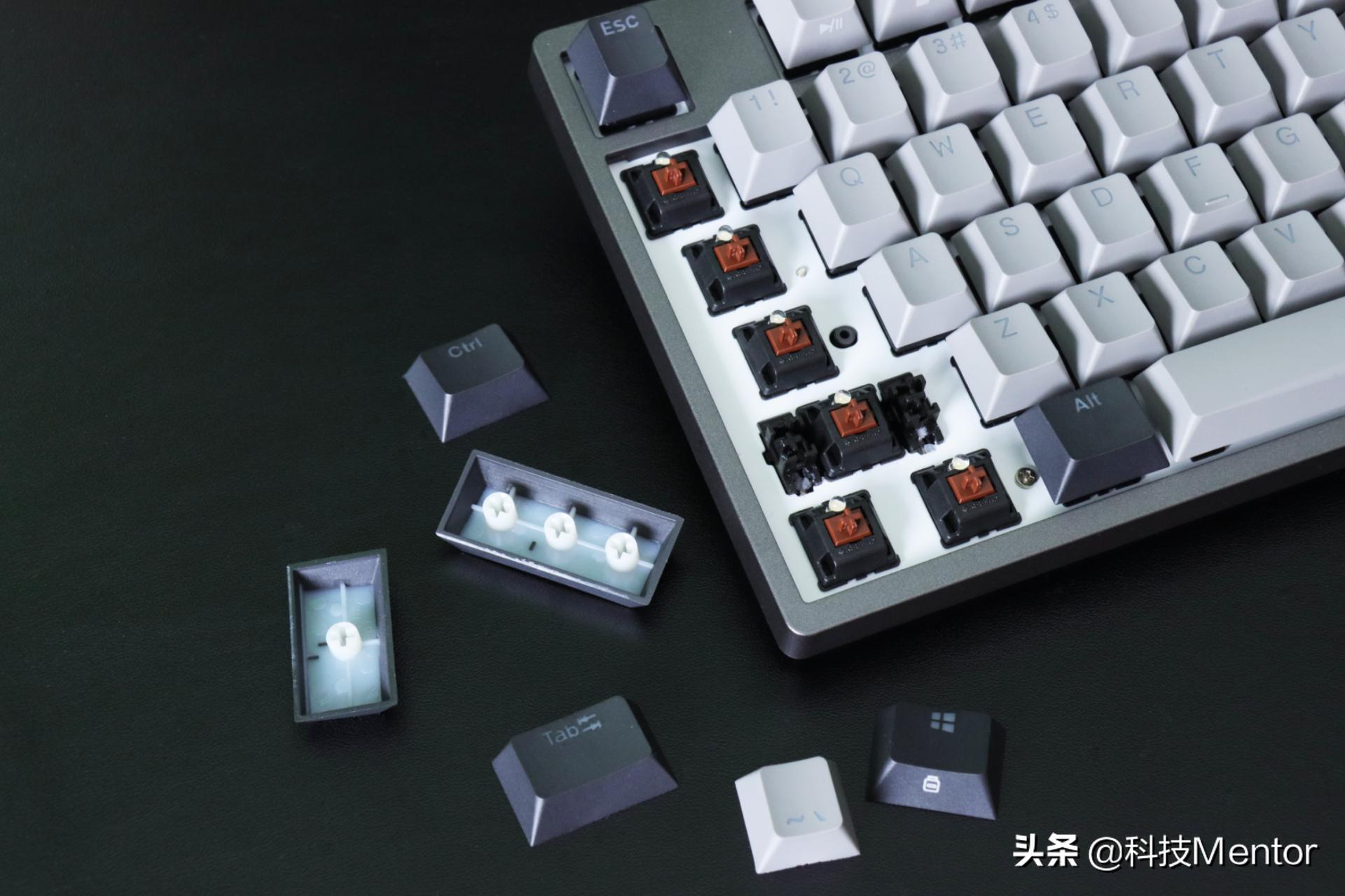 杜伽K320白光限定版：既滿足了用戶對光的追求，還具性價比 - 資訊咖