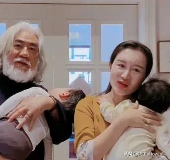 Du Xinglin, Tian Pujun, Zhang Zetian, Weng Fan, representatives of ...