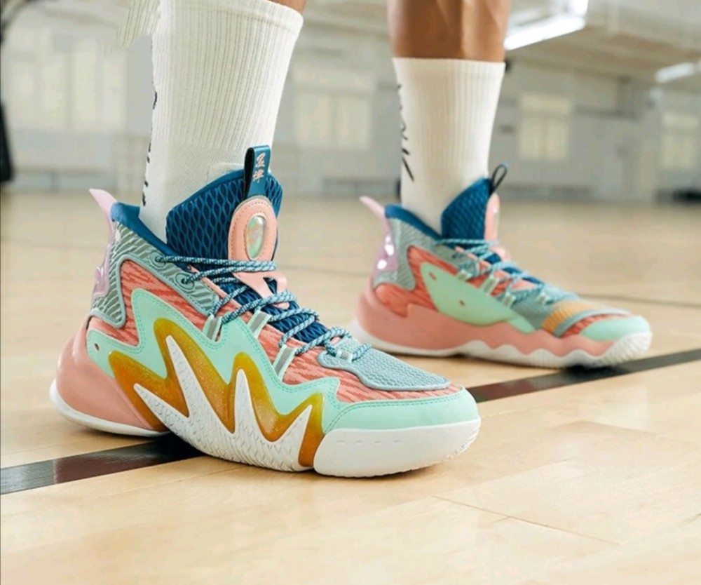 Li Ning VS Anta!The city's 9 new color schemes are exposed, and the ...