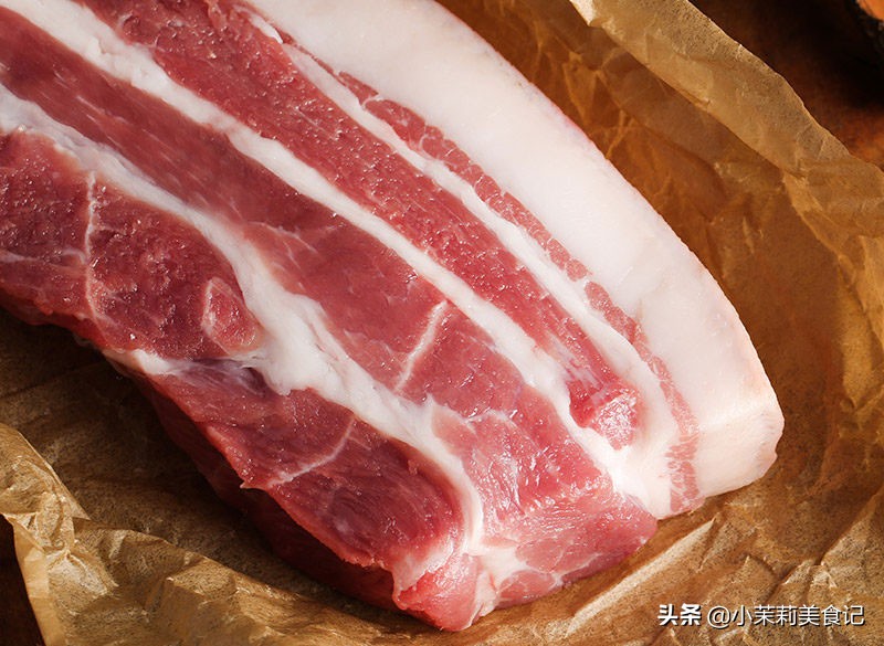 When buying pork, remember to distinguish between front leg meat and ...