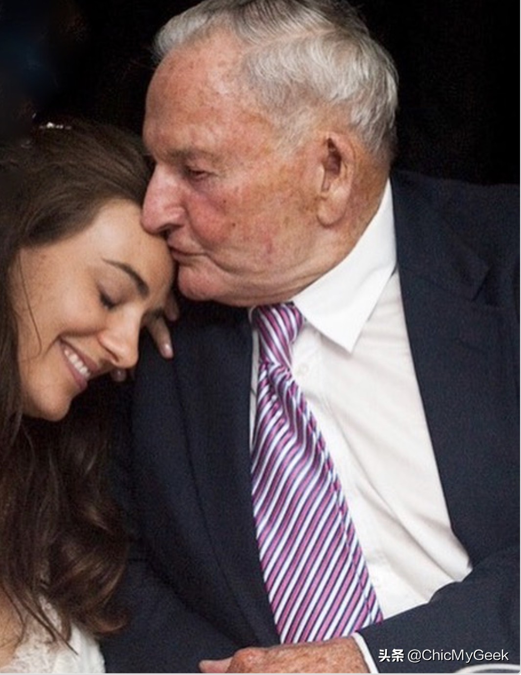 The fifth generation daughter of the Rockefeller family! A top ...