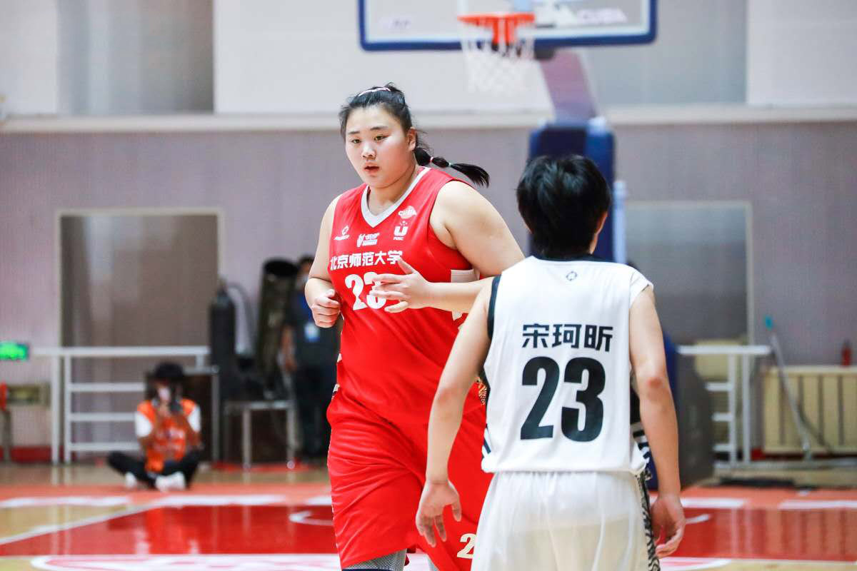 Liu Yutong: Female version of O'Neal, 45 points and 9 rebounds, final ...