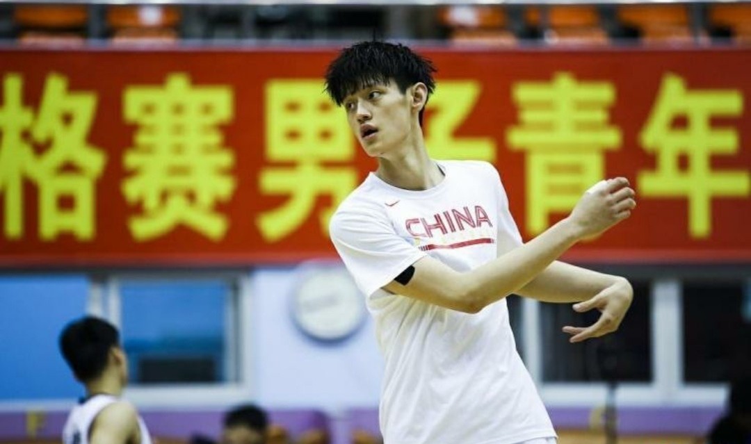 Who is more talented, Zeng Fanbo and Guo Haowen?Zeng Fanbo has ...