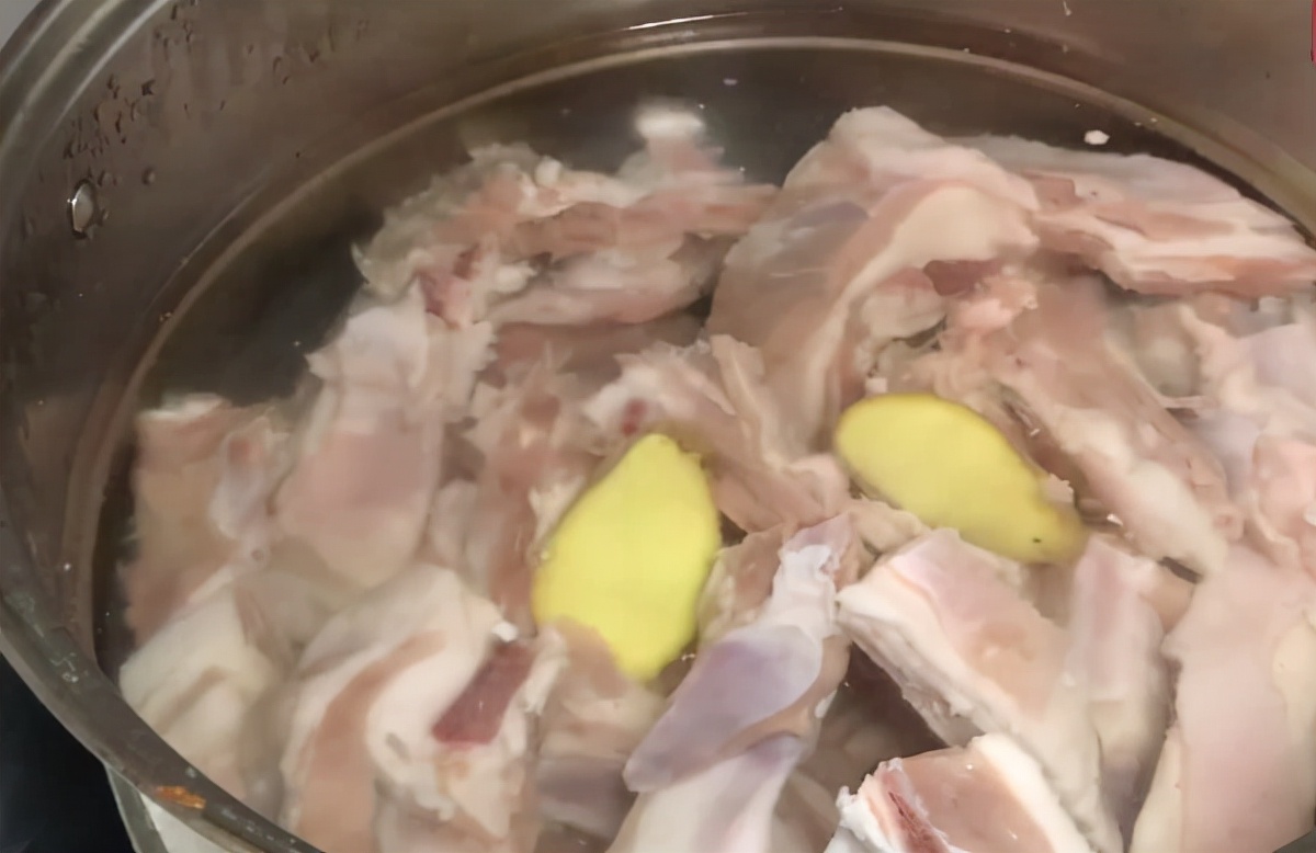 Irresistible braised lamb chops, soft and rotten, not mutated at all ...