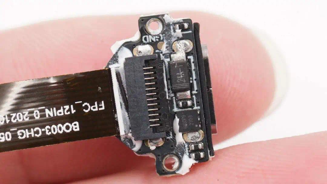 Core overvoltage and overcurrent protection chip enters OnePlus TWS ...