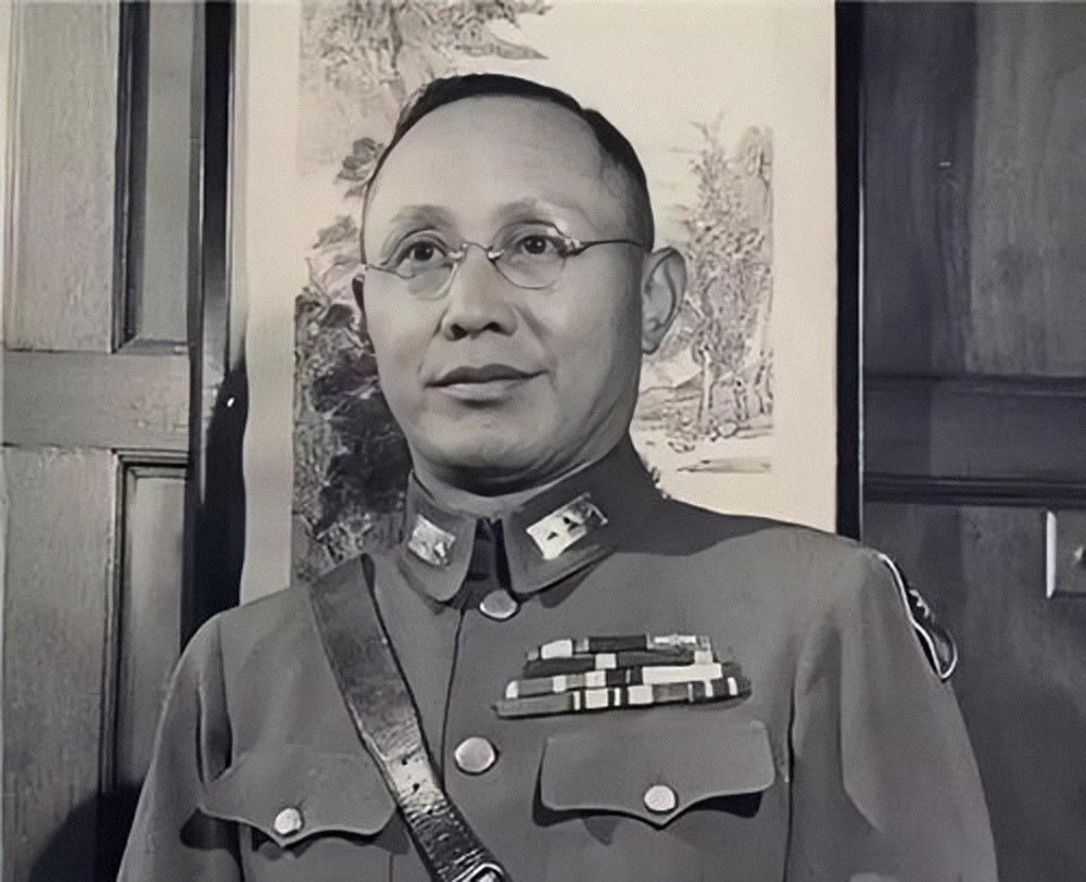 Li Wen, the general of the Chinese army, first defrauded and then fled ...