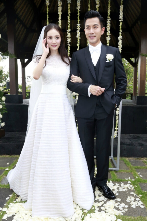 Yang Mi and Hawick Lau, really loved, what is the truth of the divorce ...