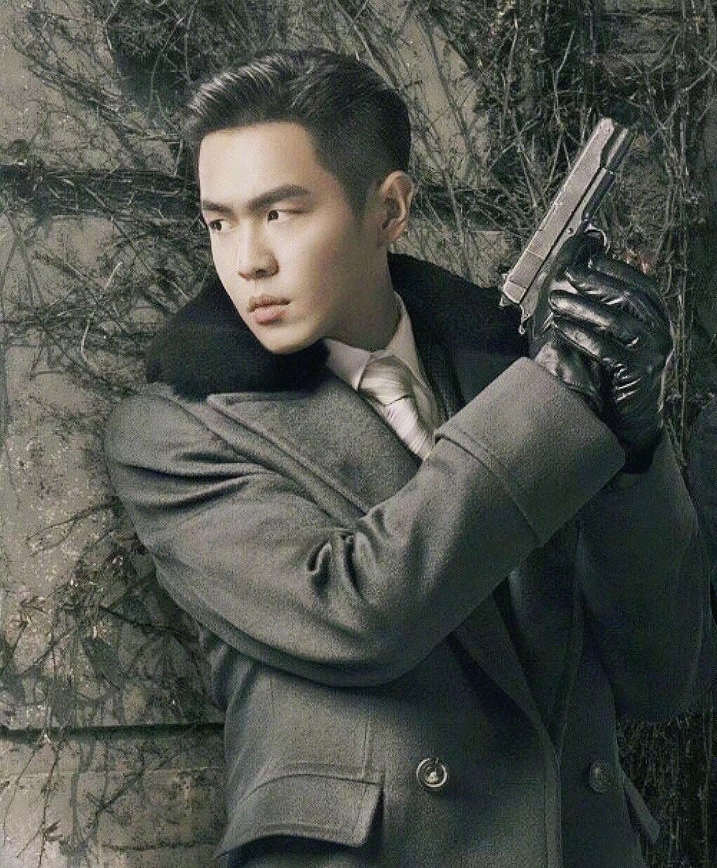 How beautiful is the actor's style in the Republic of China? Zhang ...