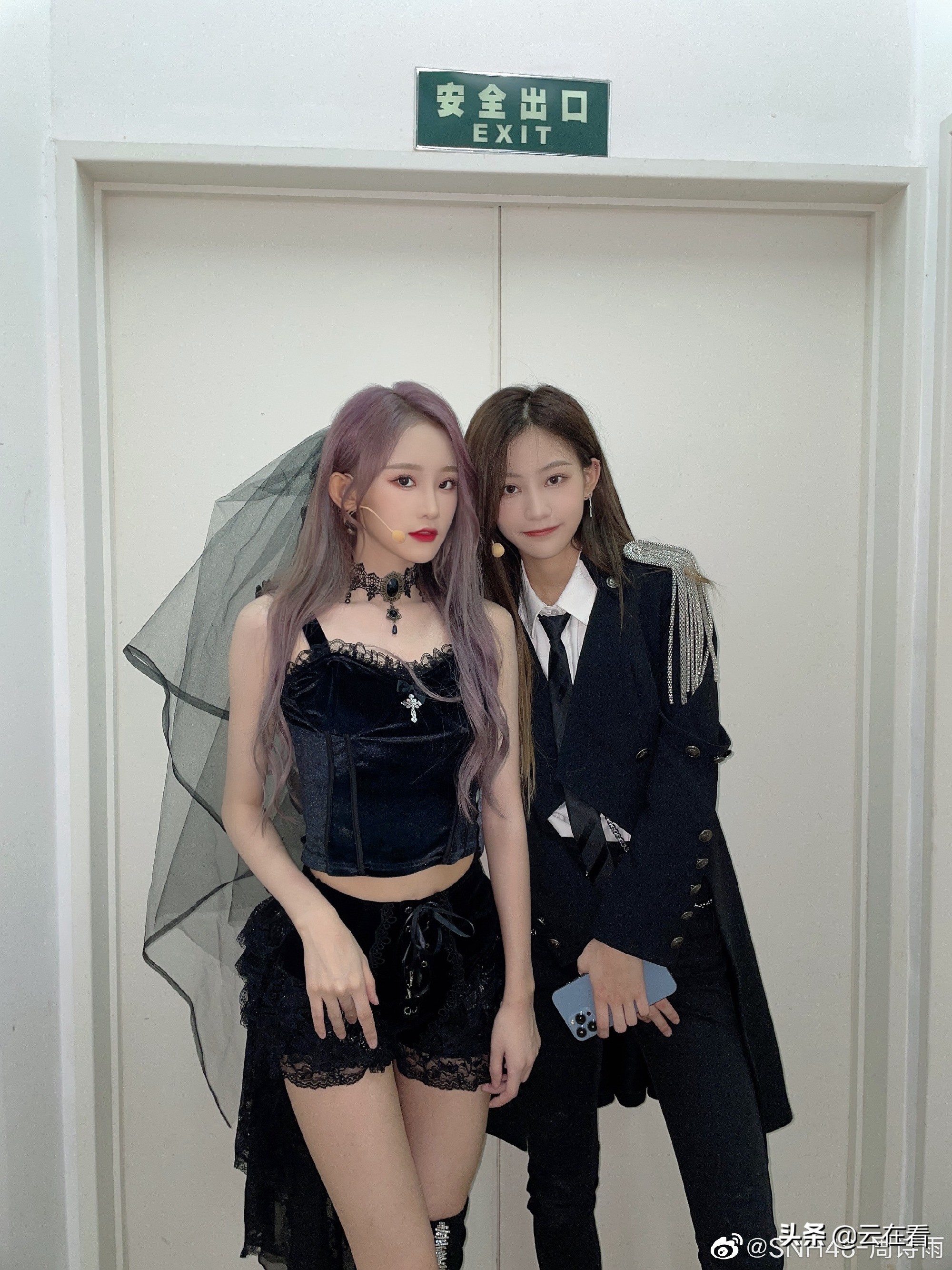 Cute beauty artist SNH48-Zhou Shiyu and her good sisters photo - iNEWS