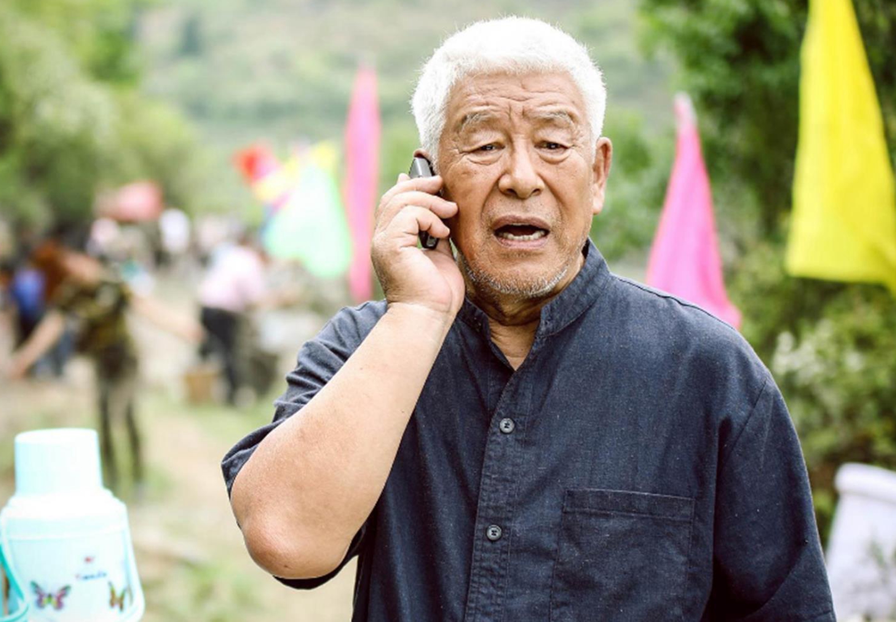 76-year-old old drama bone Zhang Hongjie: his savings were "divided up ...