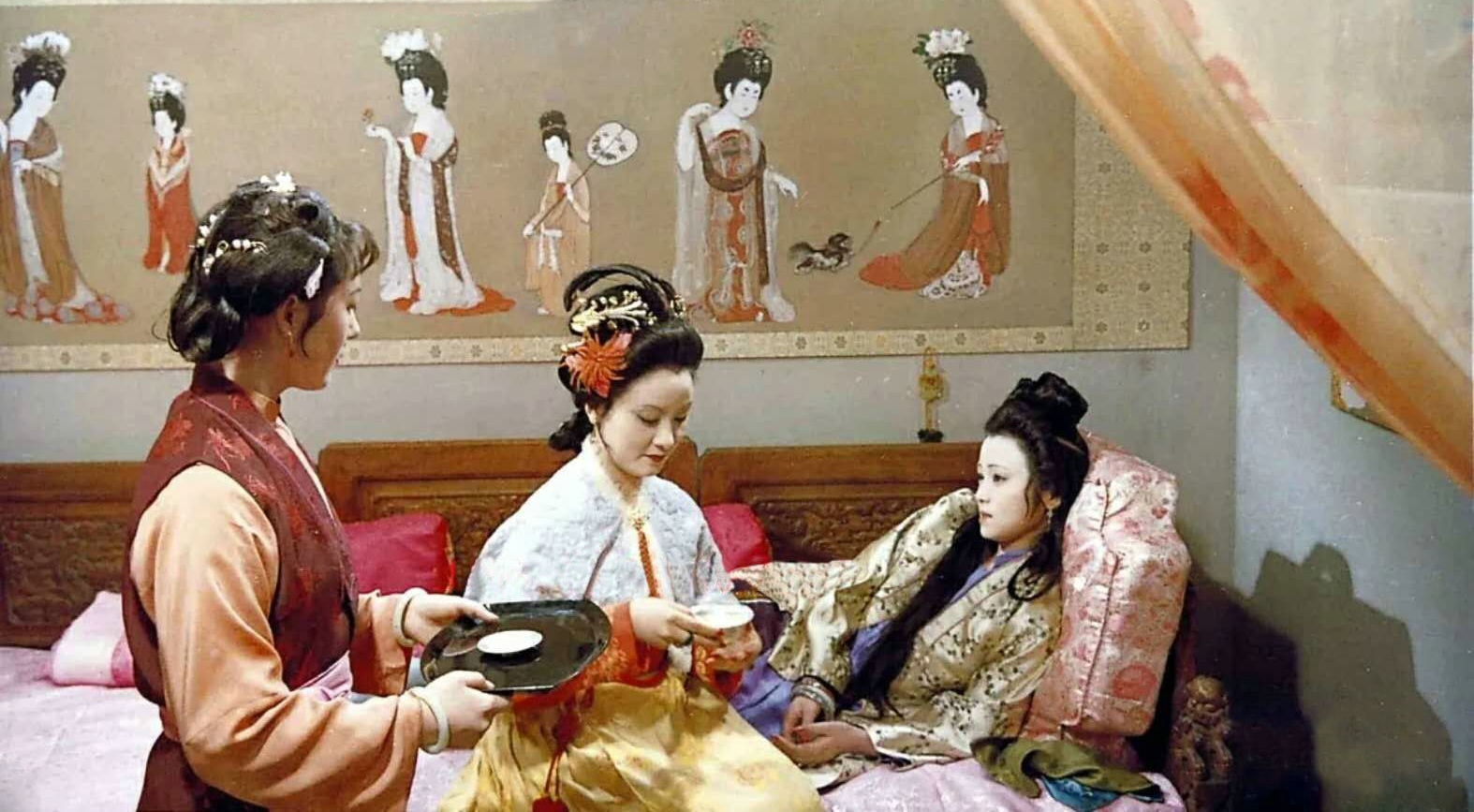 "Dream of Red Mansions": Qin Keqing entrusted sister Feng with a dream and suggested that Jia ...