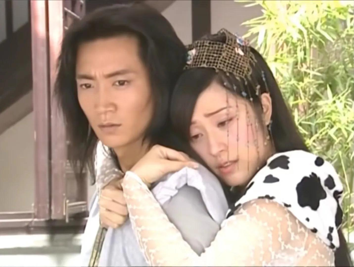 I only serve these three older actresses who are 30+ years old and can still play girls, they ...