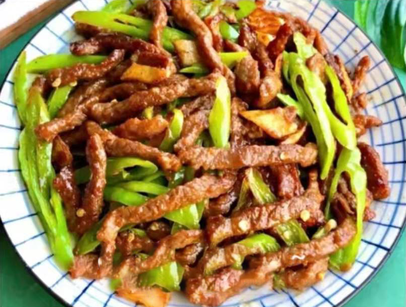 Super delicious little fried beef! If you like to eat, come and try it ...