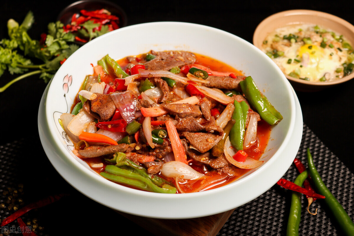 Zhao Liying is so good at eating, netizens said: I have less knowledge ...